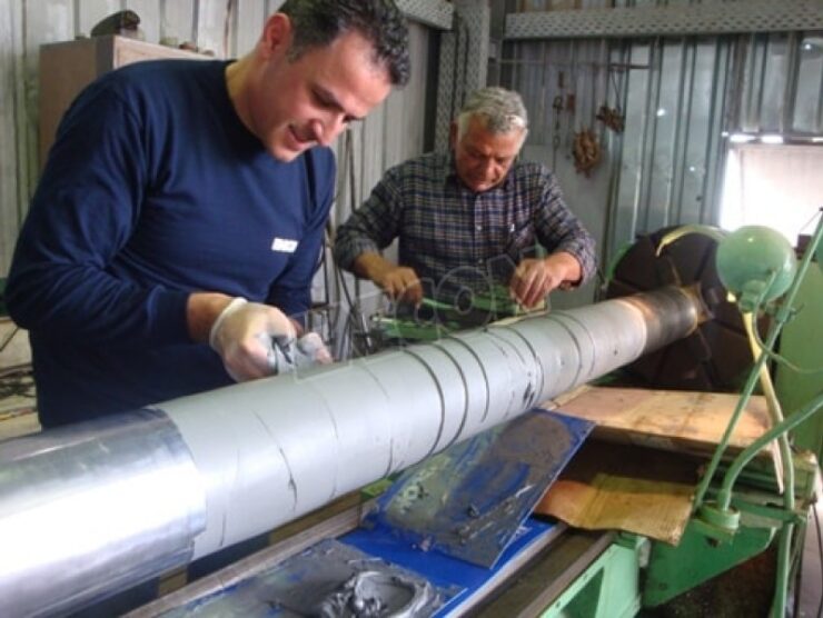 Pitted Worn Shafts – Enecon Mesogios